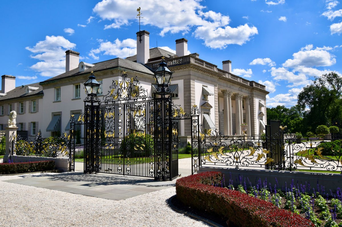Nemours Estate